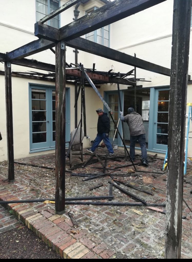 Replacing a Pergola: From the old to new. - Forever Redwood