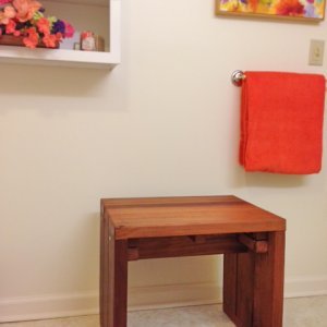 Maynard Wood Shower Bench| Forever Redwood