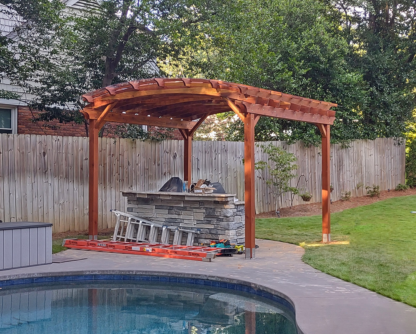 Arched Pergola Kits: Redwood Arched Garden Pergolas