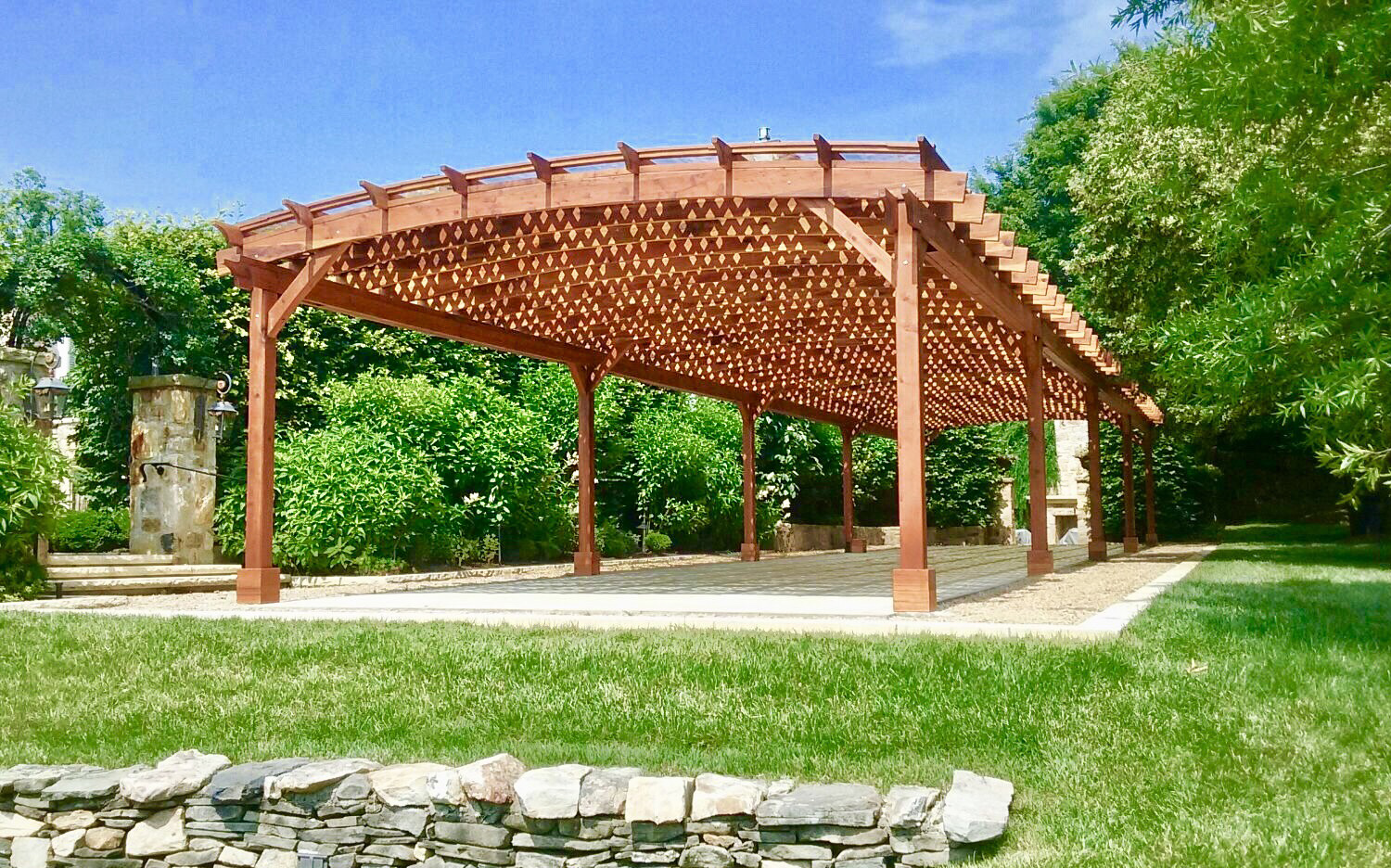 Arched Pergola Kits: Redwood Arched Garden Pergolas