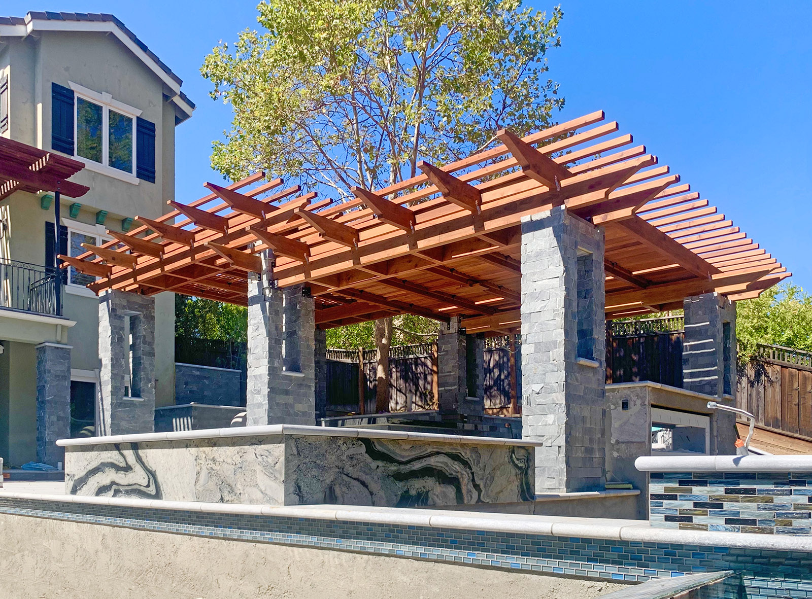 Custom Wooden Pergola: Redwood Pergola Kits all Sizes & Shapes