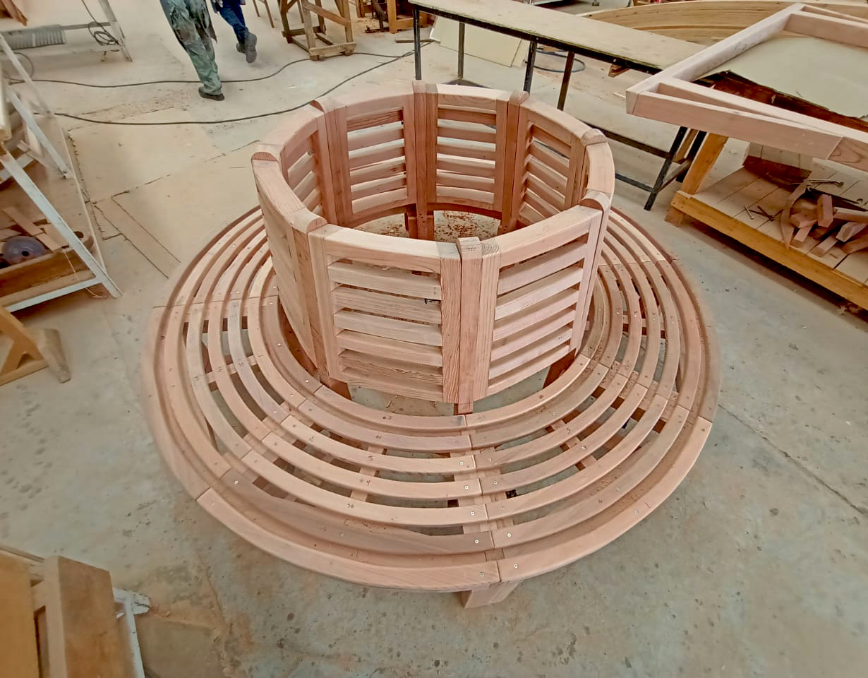 Outdoor Wood Tree Bench | Forever Redwood