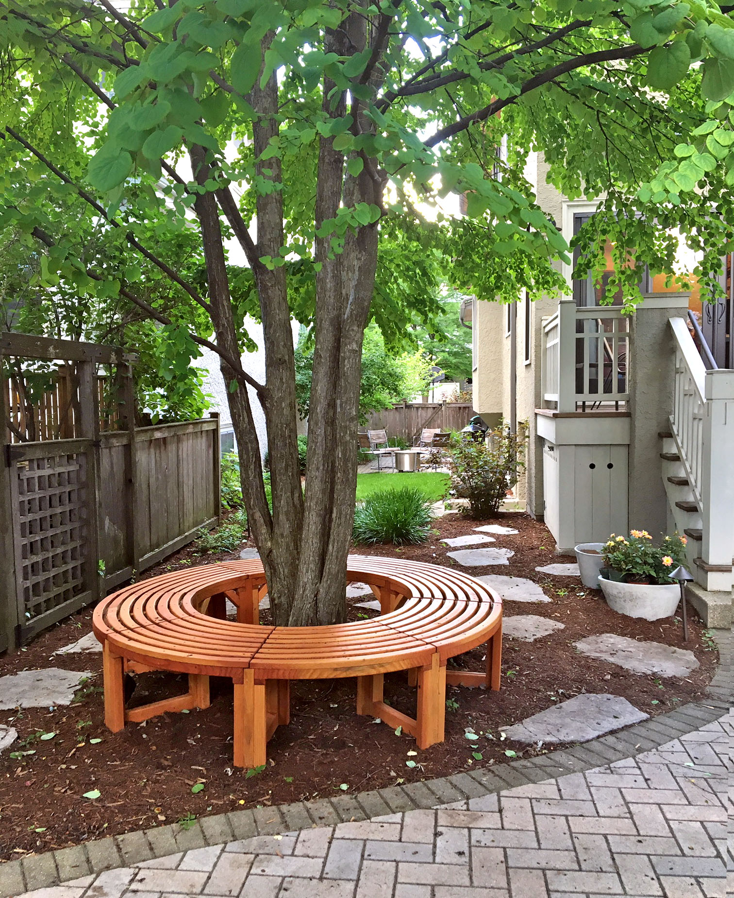 Miramar Half Circle Tree Bench