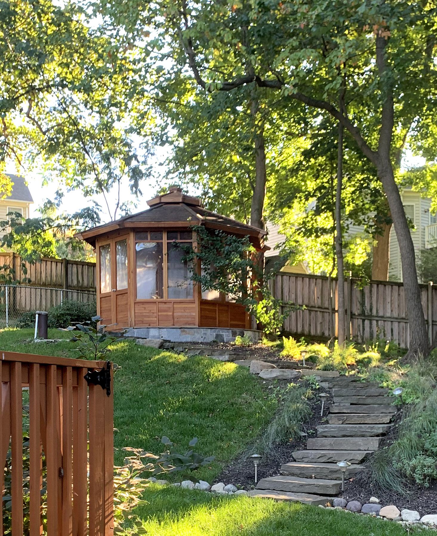 Octagonal Gazebo: Sunroom Wood Gazebo Kit for Sale