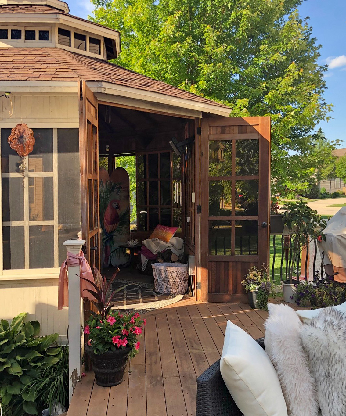 Octagonal Gazebo: Sunroom Wood Gazebo Kit for Sale