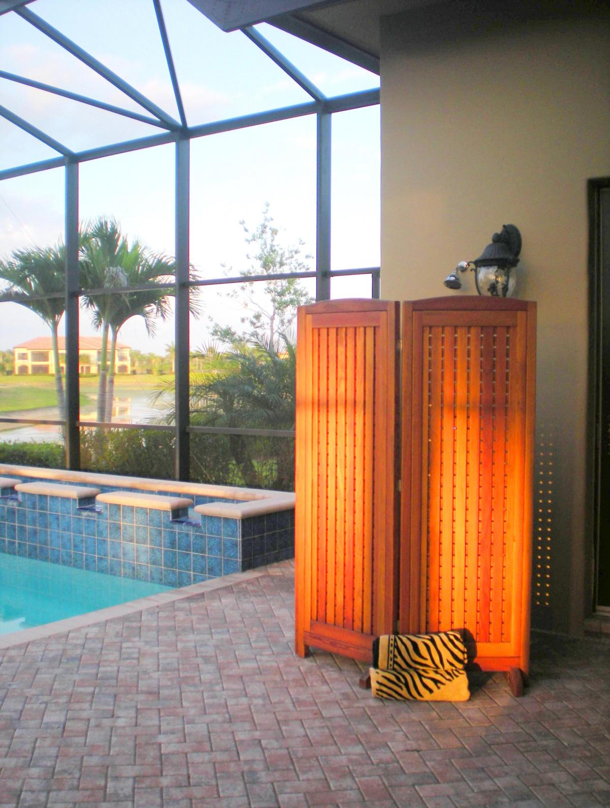 Privacy Screen - Wood Living Room Furniture | Forever Redwood