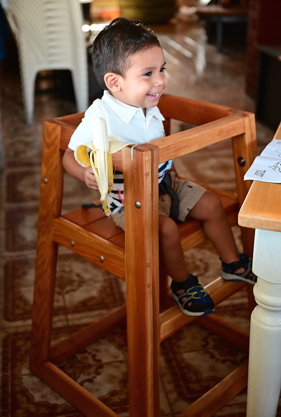 Kids Redwood High Chairs, Safe High Chair for Kids