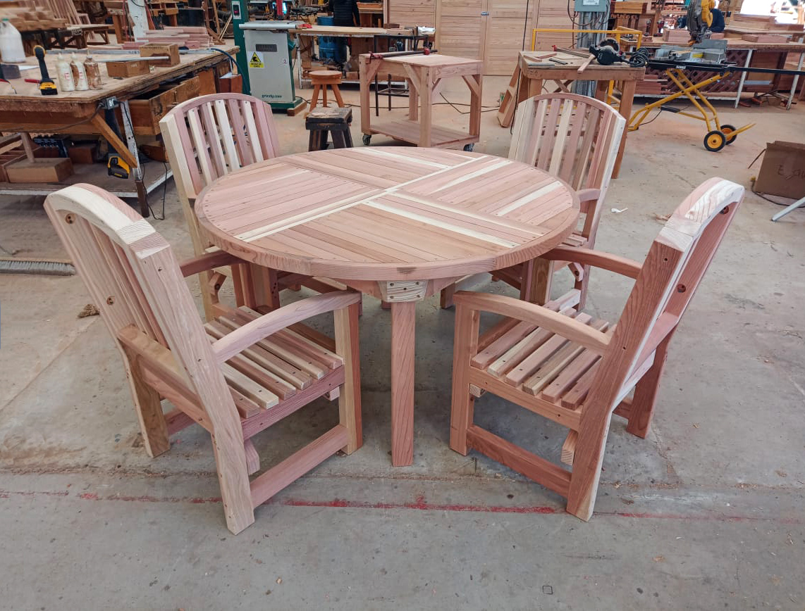 Round Wooden Card Table, Custom Redwood Tables for Sale